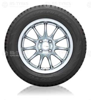Зимние шипованные легковые шины Toyo Observe Ice Freezer 205/60 R16 92T ...